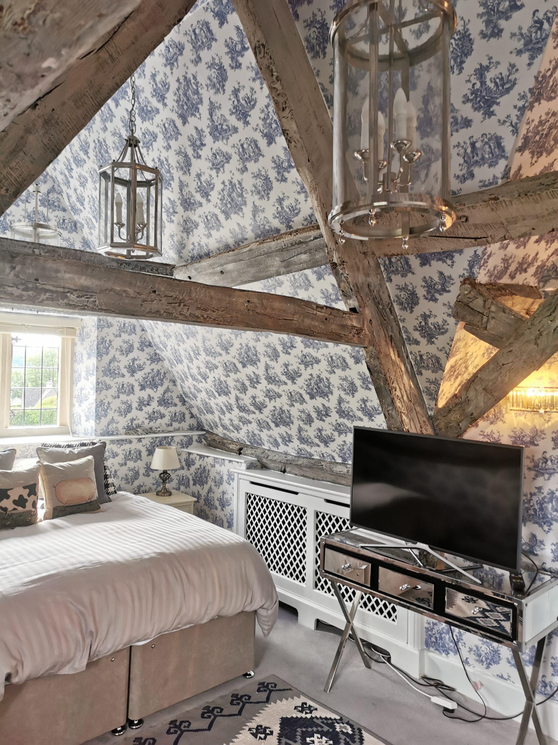 James Partridge - Painter and Decorator in Stroud, Gloucestershire